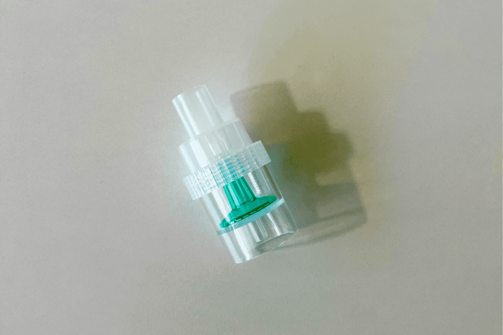 Swivel Connector – 360° Rotating Oxygen Tubing Connector